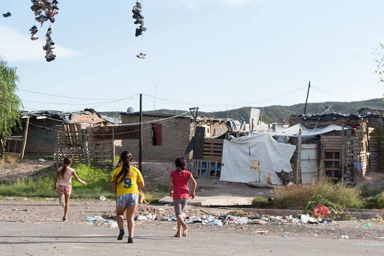 Llegar a fin de mes: cómo sobreviven vecinos de barrios populares en ...