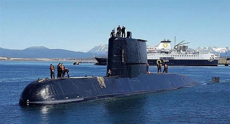 Hundimiento del ARA San Juan: solicitan penas de hasta cinco años para ...