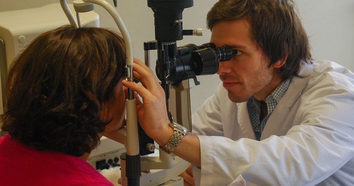 Este viernes realizan controles visuales para pacientes con diabetes