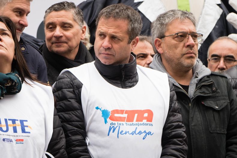 Imputaron por abuso sexual al secretario gremial del SUTE, Gustavo Correa