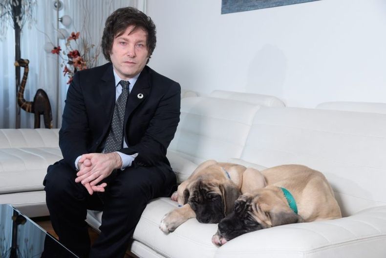 Cómo se llaman los perros de Javier Milei