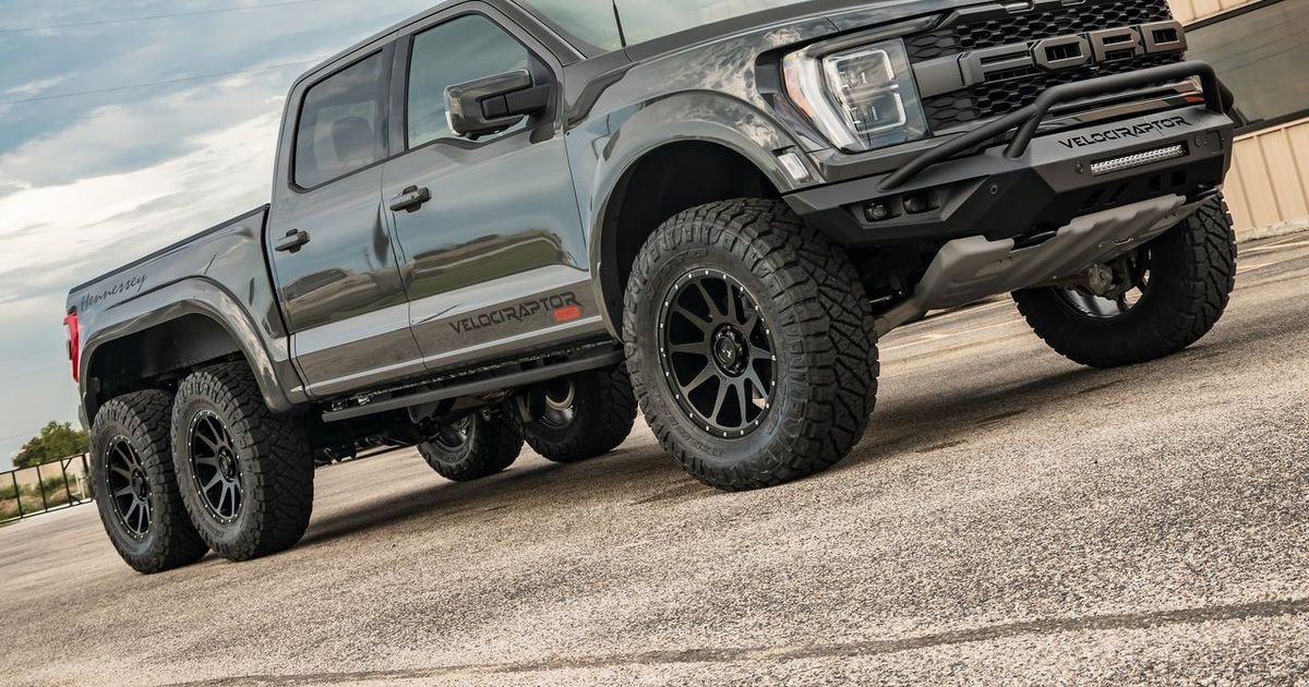 Camionetas 6x6: una tendencia tan bestial como cara