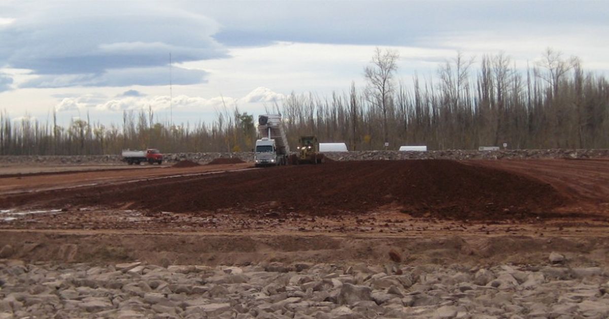 Uranio: comienza la última etapa de la remediación de las colas del mineral