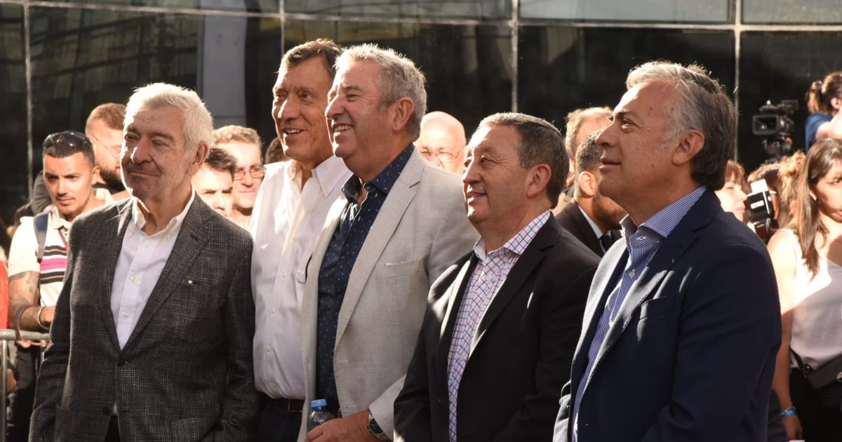 El ex gobernador del PJ que se sube a la carrera por un cargo