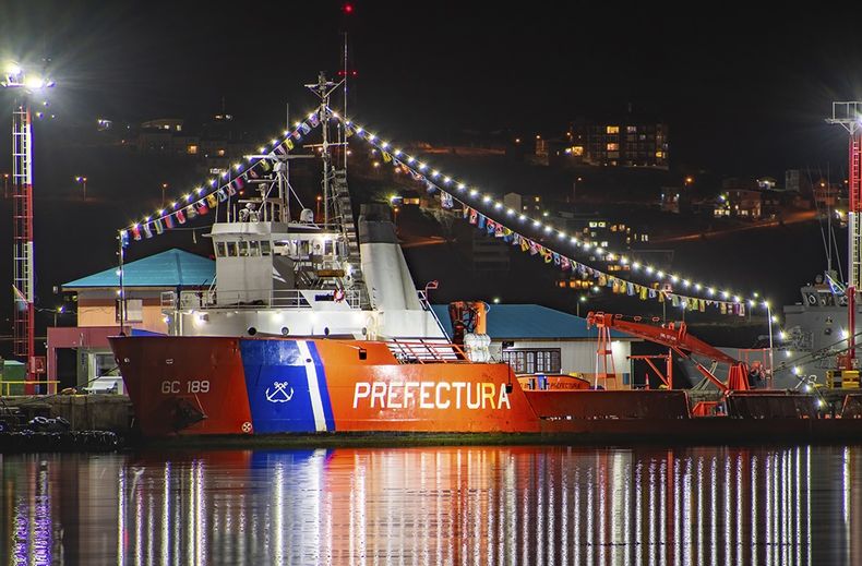 Día de la Prefectura Naval Argentina: la fuerza celebra 214 años