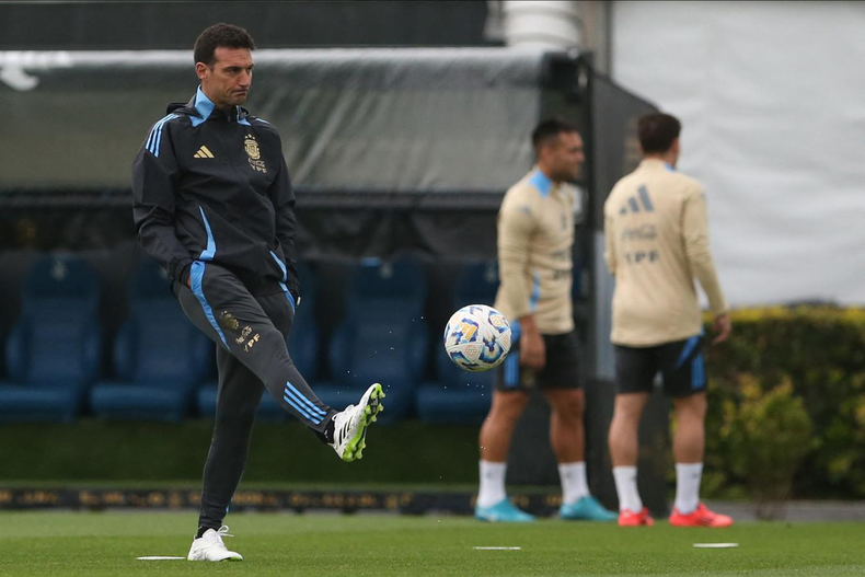Lionel Scaloni mueve las piezas: este es el 11 ideal para enfrentar a Chile
