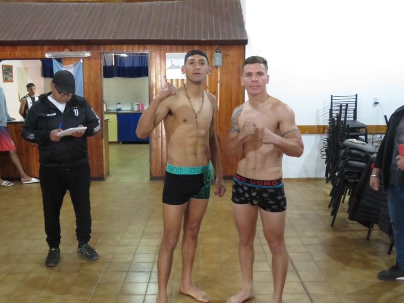 Boxeo: pesaje oficial de la pelea entre el Tagua Puebla y el Gringo Cortez