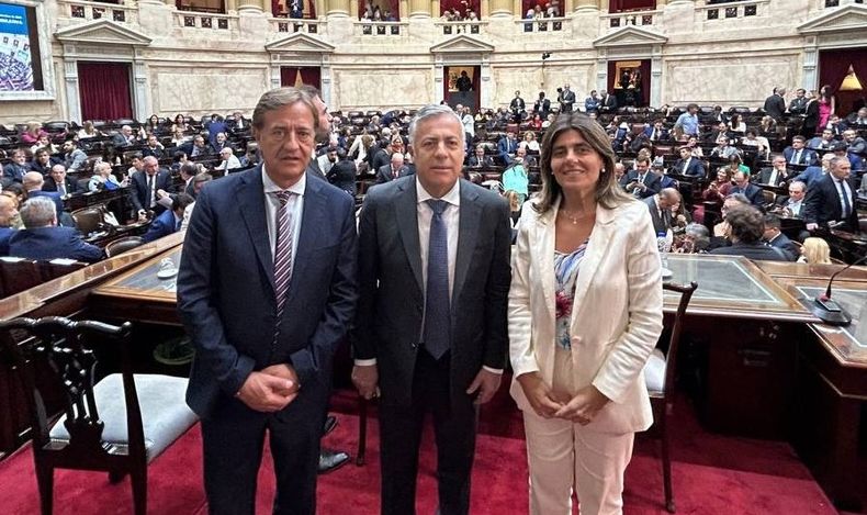 La orden de Alfredo Cornejo a Mariana Juri para calmar el enojo de ...