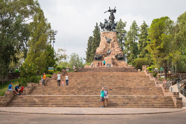 Fotogalería: los 110 años del Monumento del Cerro de la Gloria