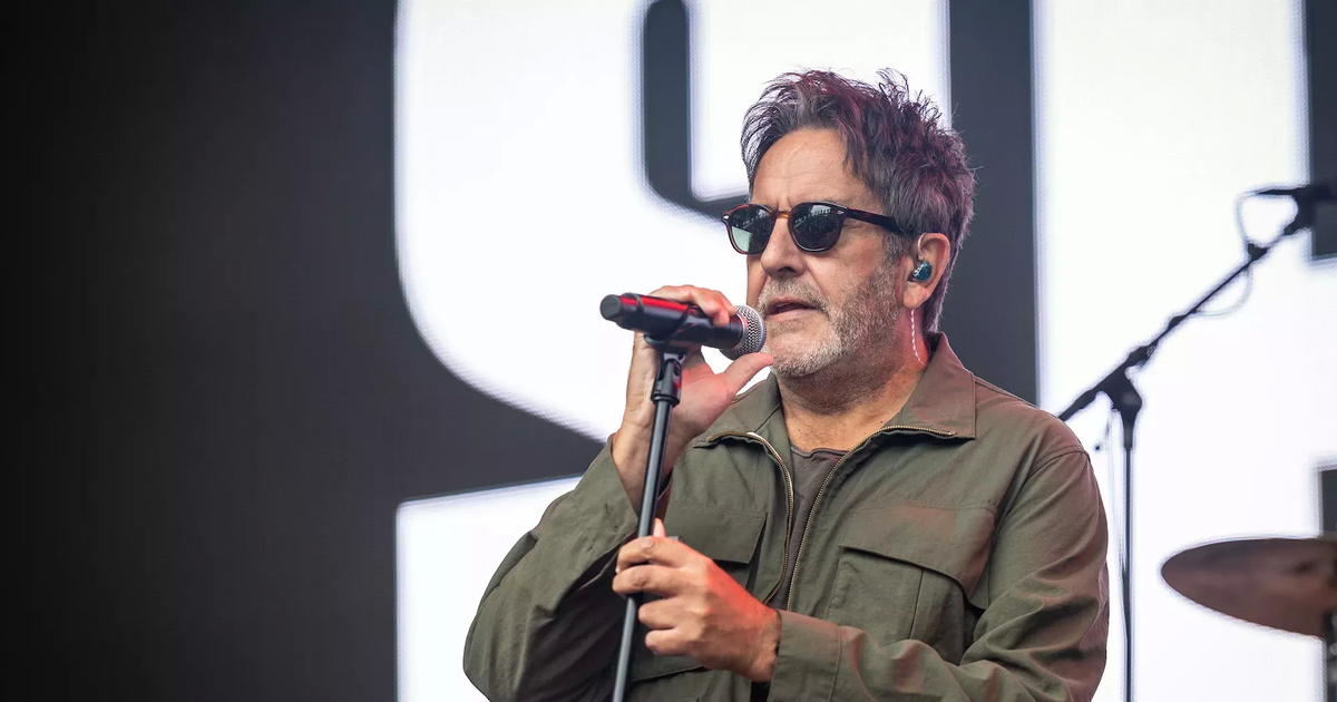 Murió Terry Hall, cantante del grupo británico The Specials Murió Terry Hall, cantante del grupo británico The Specials