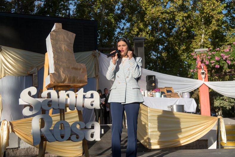 Santa Rosa festejó sus 140 años de historia con una fuerte apuesta en ...