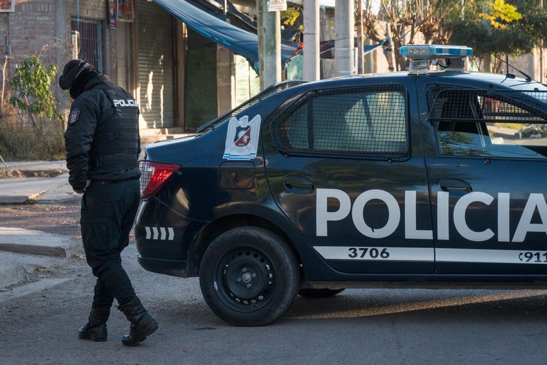 Importante robo en un local de neumáticos de Guaymallén