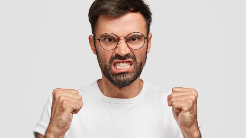 Conocé los increíbles beneficios de vivir enojado según la psicología