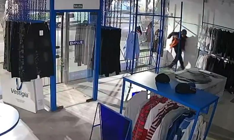 Robo en el centro de Mendoza: atraparon al ladrón, que tiene 26 causas ...