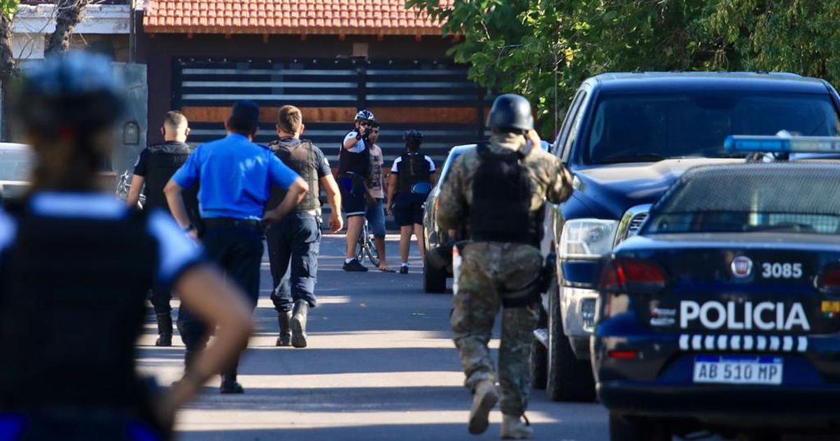 Tensión en San Martín por un hombre que secuestró a dos mujeres