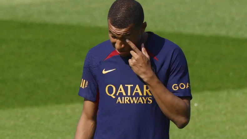 No Vas A Poder Creer Lo Que Hizo Kylian Mbappé En El Psg