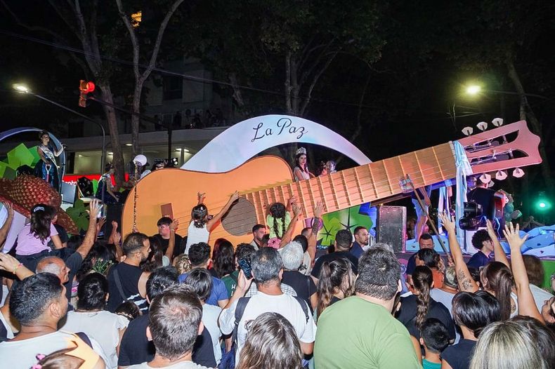 La Paz y San Carlos fueron premiados por sus carros de Vía Blanca y ...