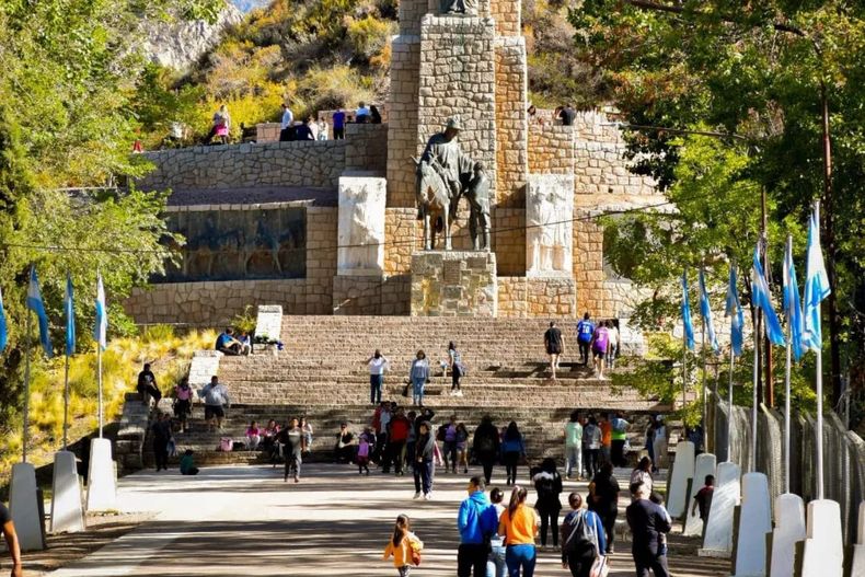 Manzano Histórico: cultura, naturaleza y recreación a una hora de la ...