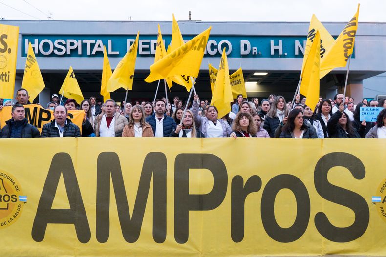 Ampros Rechazó La Oferta Salarial Y Denuncian Amenazas Del Gobierno