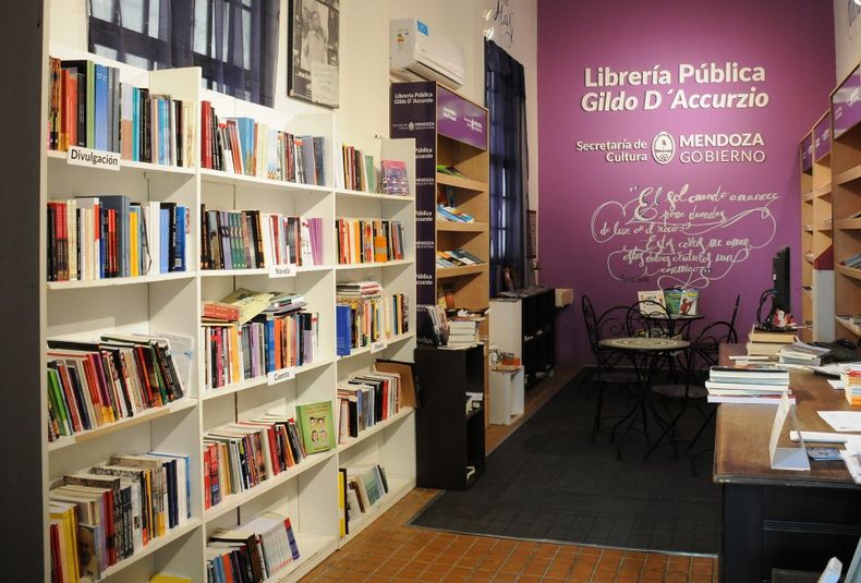 Libros gratis y a bajo costo para regalar en esta Navidad
