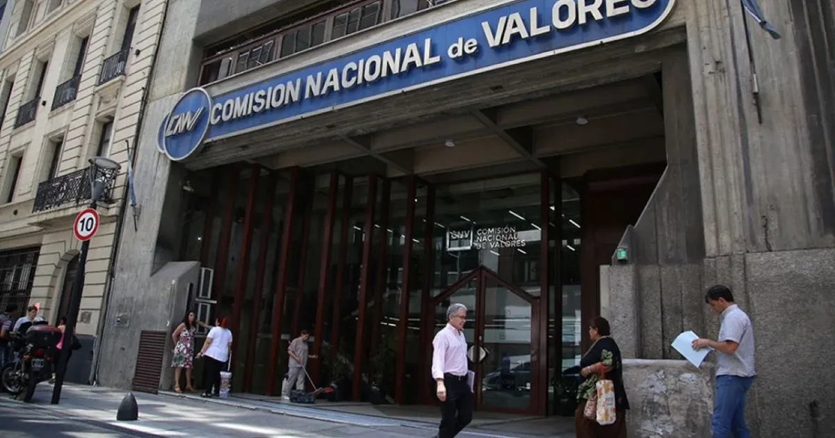 La CNV limita operación con dólar financiero: de qué se trata
