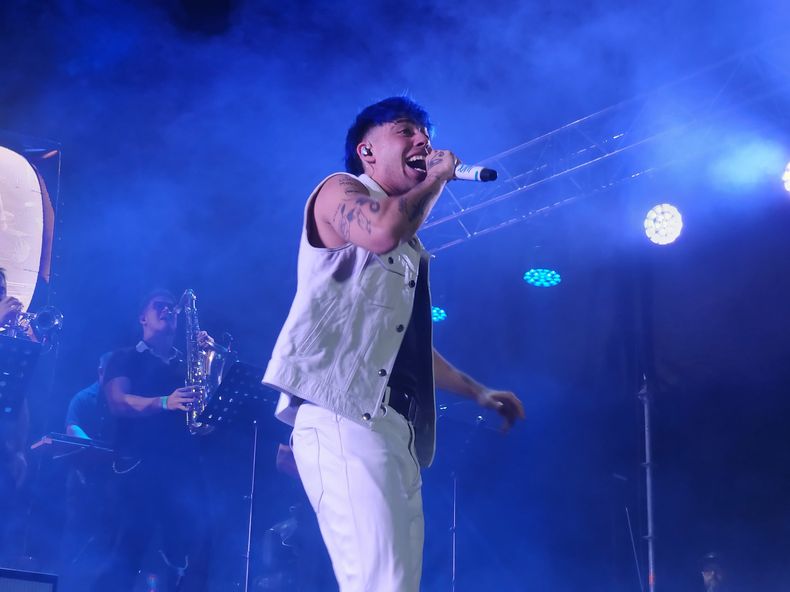 Luck Ra emocionó a Mendoza con su show El Baile del Año