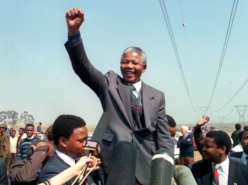 5 diciembre: se cumplen 11 años del fallecimiento de Nelson Mandela