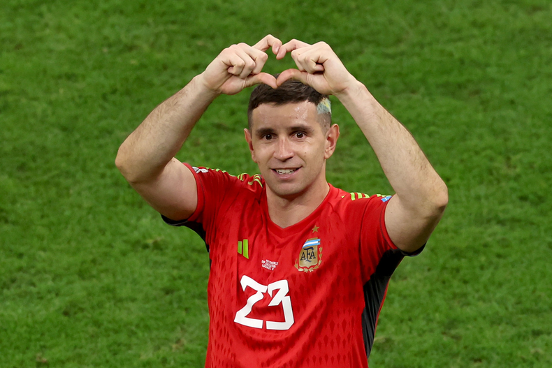 Emiliano Martínez: Es una locura estar en la final