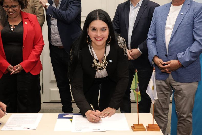 Sin acuerdo con los intendentes, el PJ oficializó la lista que corona a ...