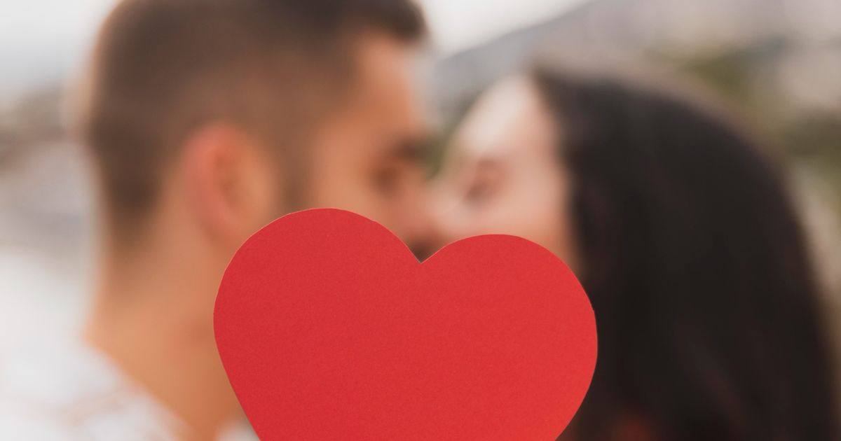 Día de San Valentín: por la inflación, no hay regalos y los festejos ...