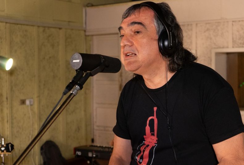 Marcelo López presenta su libro-CD en el Teatro Quintanilla