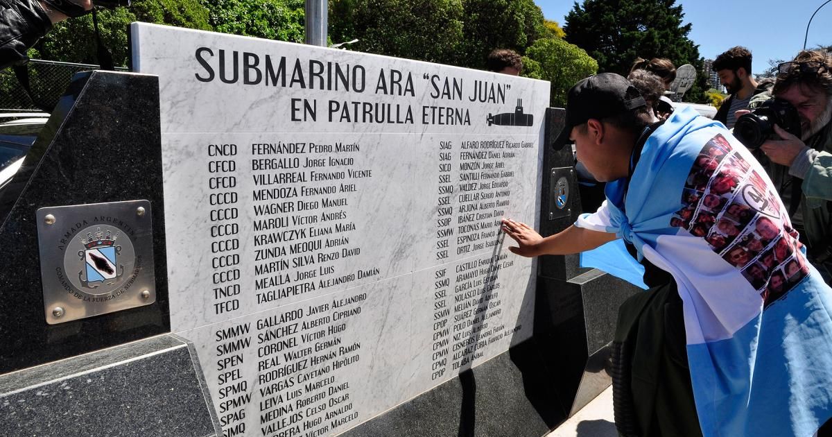 Hundimiento del ARA San Juan: solicitan penas de hasta cinco años para ...