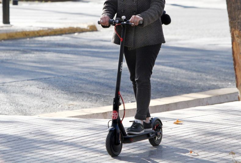 Nueva ley: conocé los requisitos para andar en monopatín por Mendoza